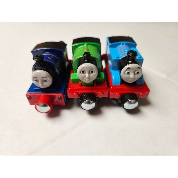 Thomas & Friends | Toys | Thomas And Friends Magnetic Take N Play Percy ...